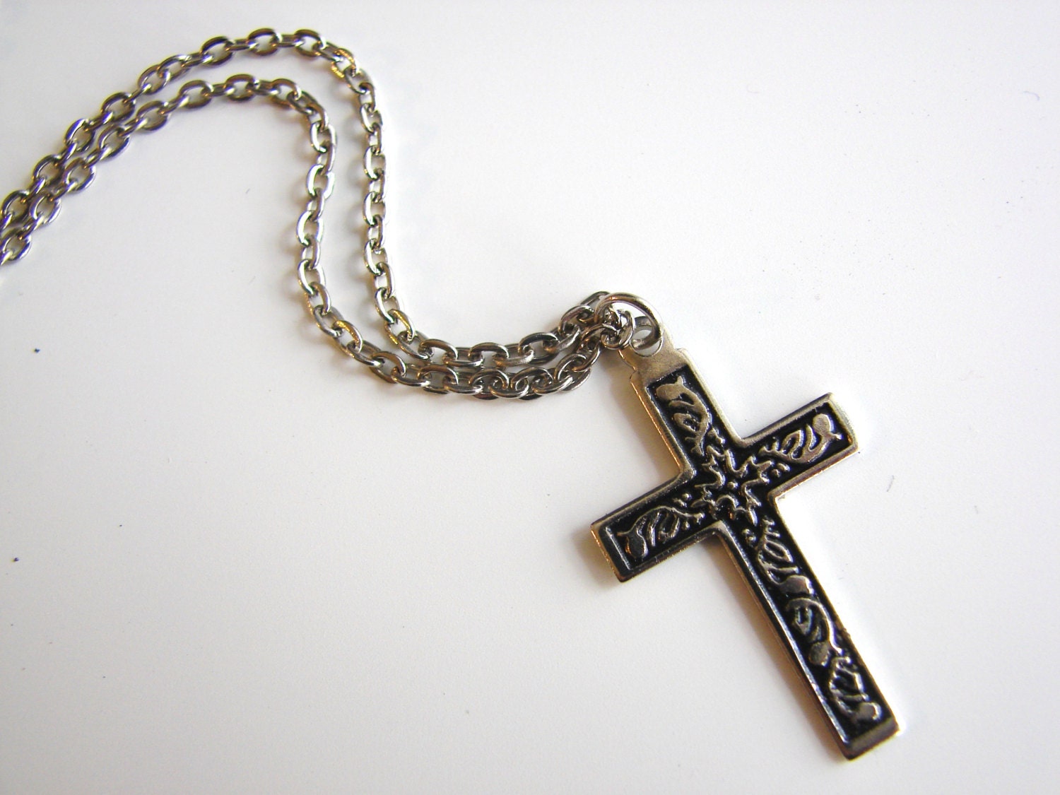 VIntage simple silver cross necklace with pretty black scroll detail ...