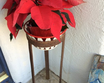 Primitive Cast Iron Plant Stand Antique Planter Tall Vintage Iron Metal ...