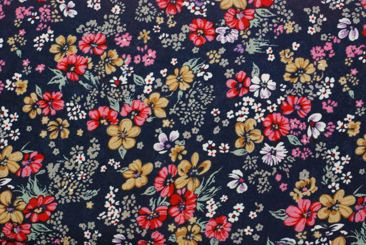 Vintage Russian Viscose Fabric Vintage Soviet Russian Retro Fabric Made ...