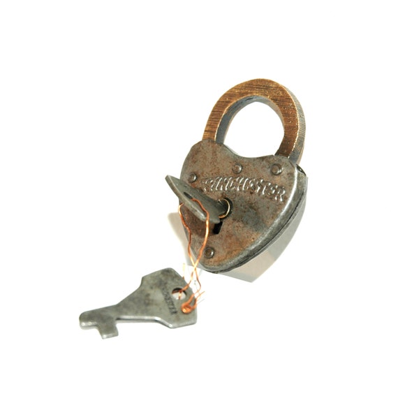 Vintage Antique Silver Winchester Heart Shaped Lock with Keys