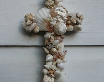 Popular items for cradle cross on Etsy