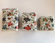 Popular items for tin with flowers on Etsy