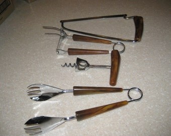 Popular items for bakelite kitchen on Etsy