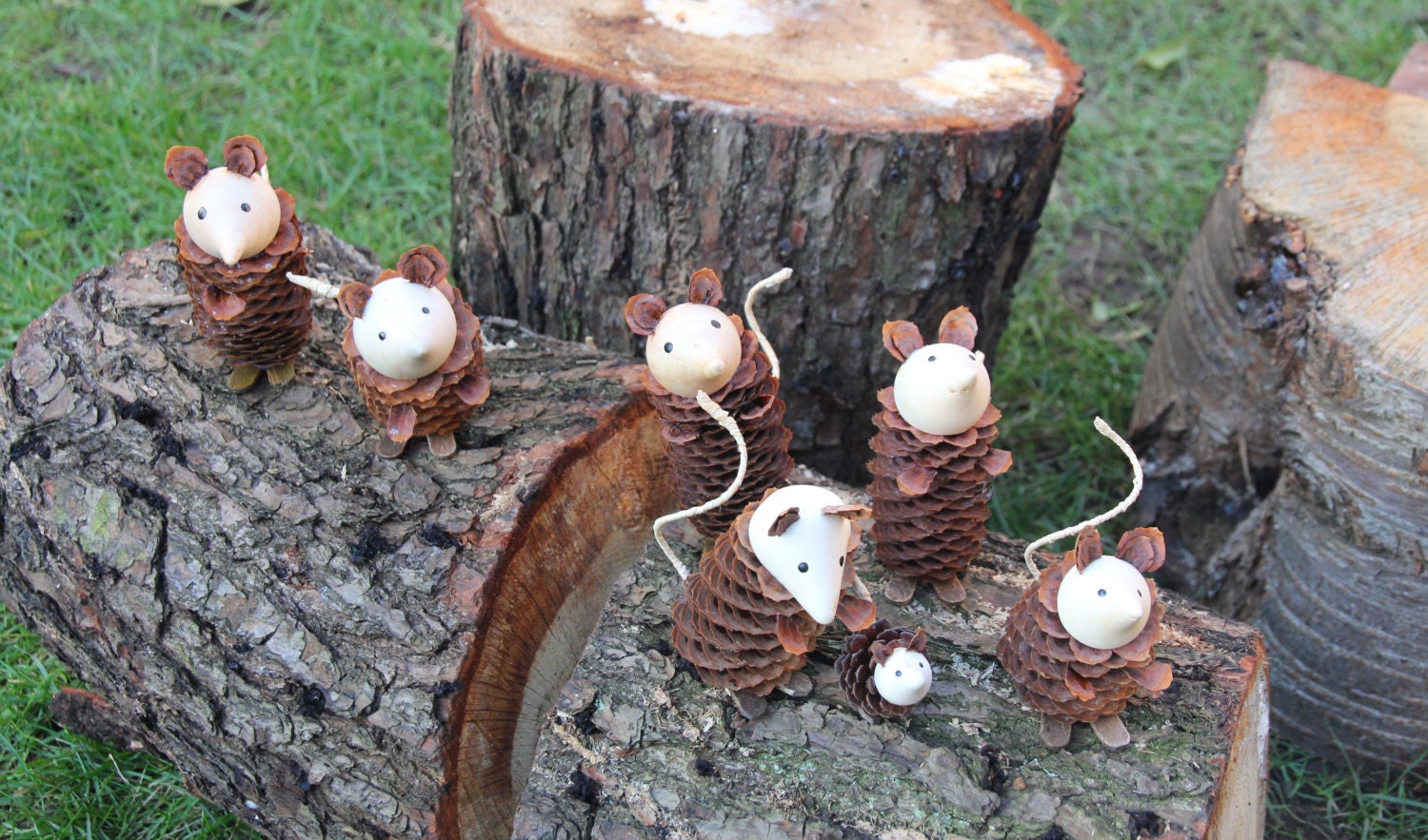 Handmade Mice Family from a natural pinecone with by WOODbyNTP
