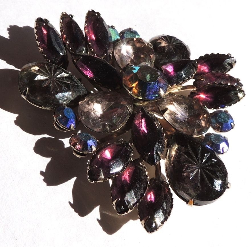 Purple Vintage Rhinestone Brooch Pin Lavender Large Vintage