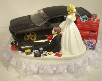 AUTO Mechanic Bride and Groom 2008 Dodge Challenger SRT8 Black CAR ...
