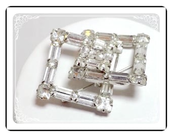 Diamond shaped pin | Etsy