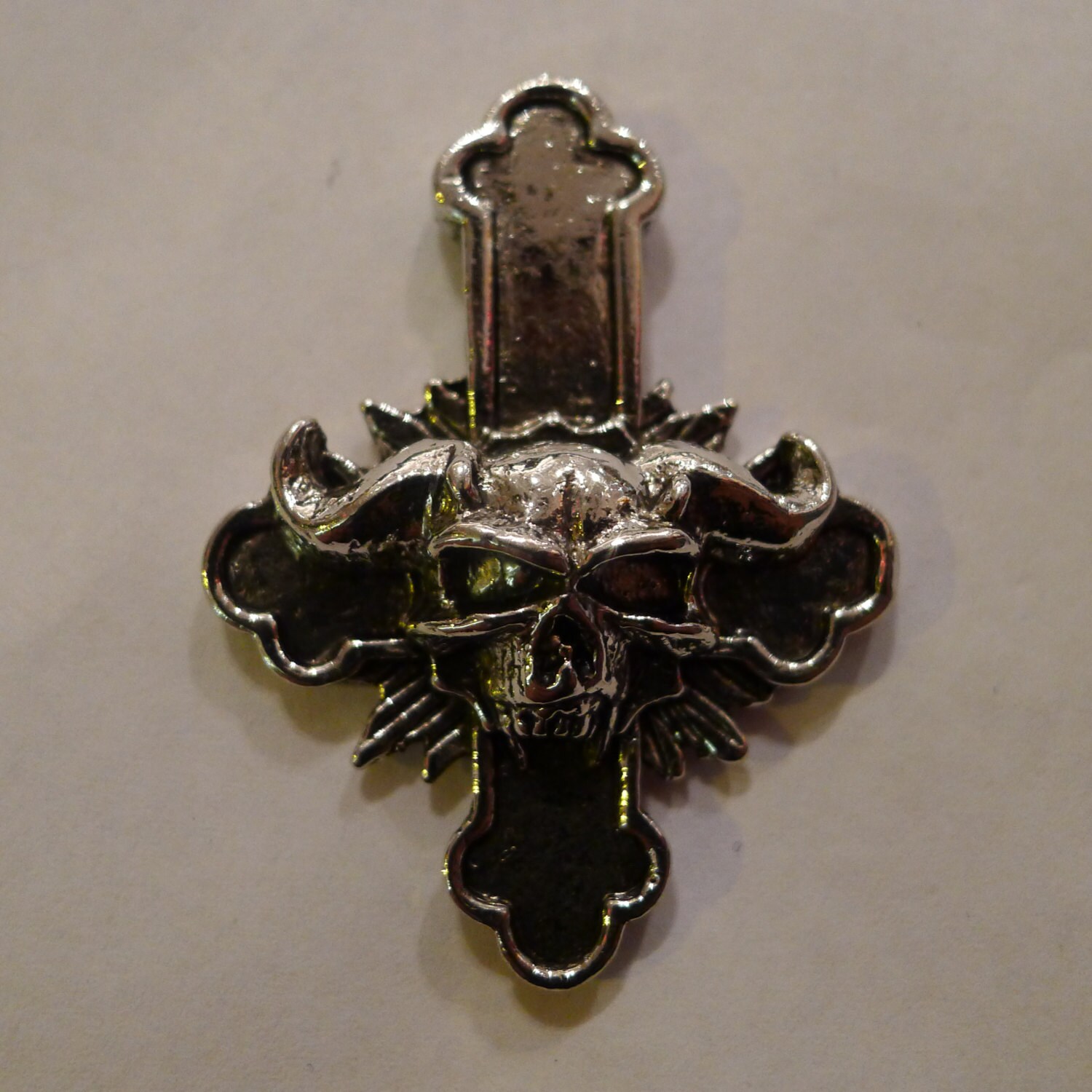 Deadstock DANZIG Pin SKULL Metal Pewter Die Cut Caste Vintage Biker ...