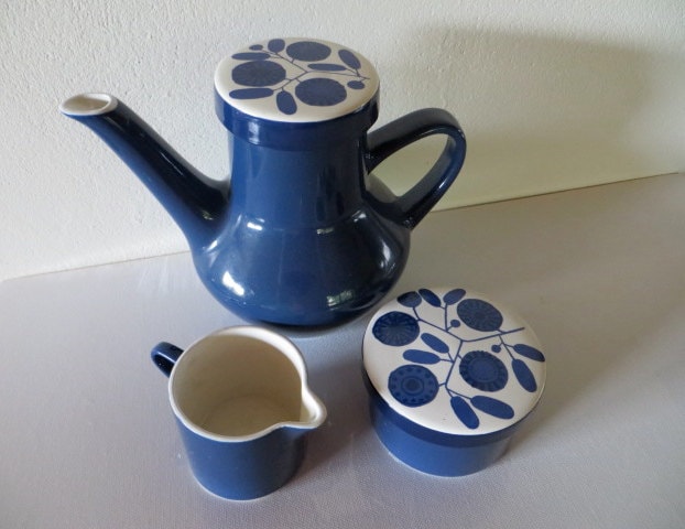 Melitta Stockholm teapot, sugar bowl and milk jug. Blue, white flower ...