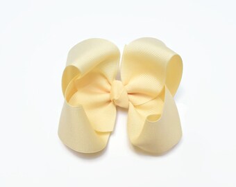 Popular items for cream hair bow on Etsy