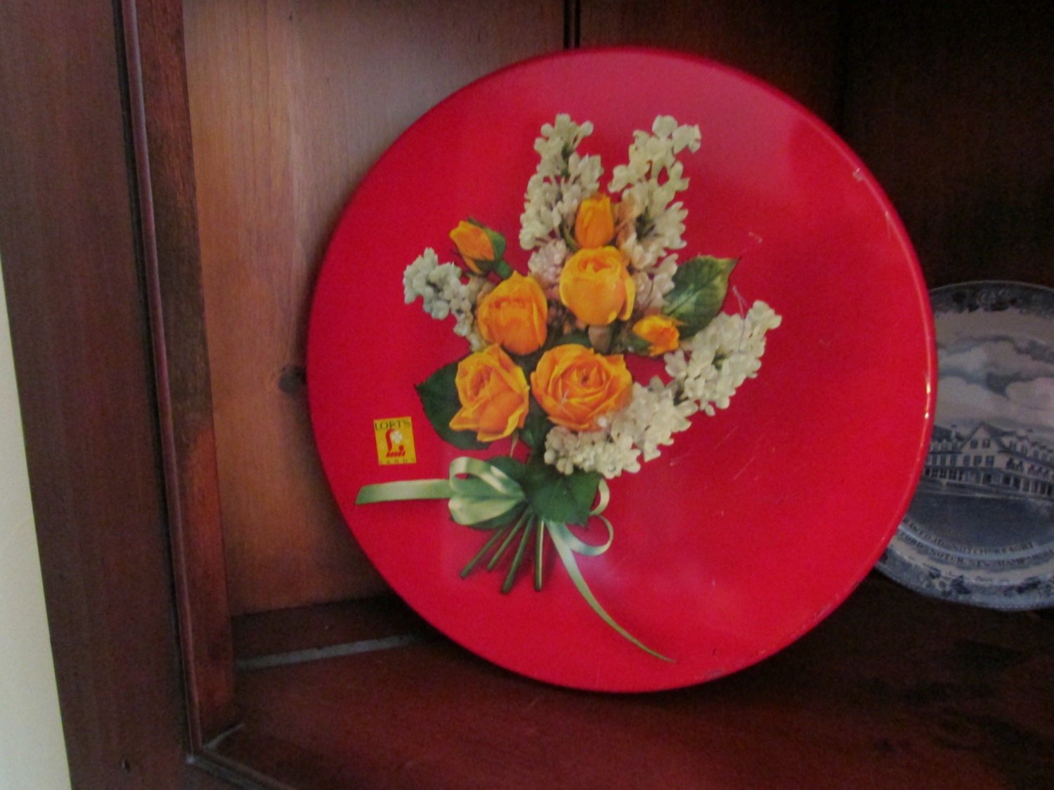 Vintage Candy Tin Lofts Cookie Christmas Box Thin Round Keepsake ...