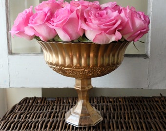 Items similar to Beautiful Metallic Gold Round Vase Gold Wedding Vases ...