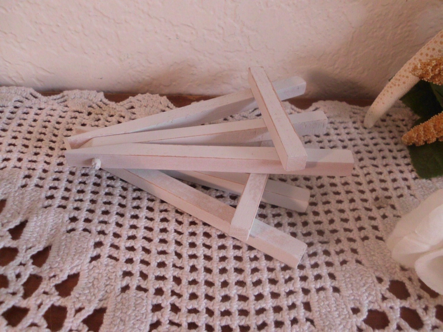 Mini Easel Small White Rustic Shabby Chic by ElegantSeashore