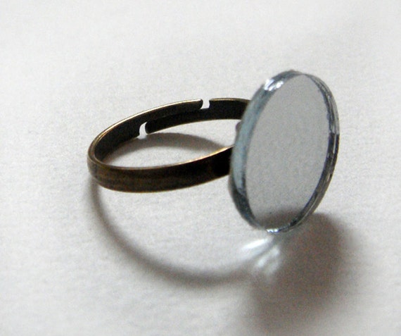 Mirror ring