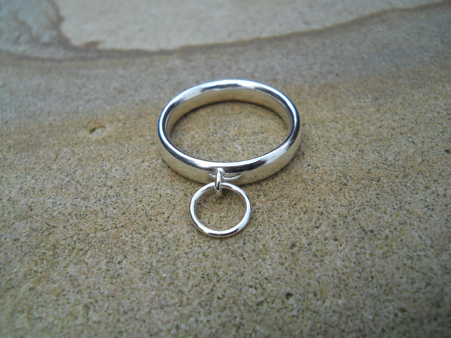Sterling silver Story of 'O' ring by Inofa on Etsy
