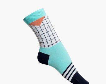 Strümpfe & Strumpfwaren für Frauen | Etsy DE