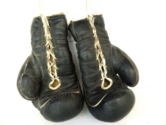 Vintage Boxing Gloves Tuf Wear