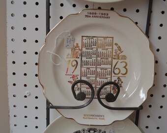 Vintage 1963 Calendar Plate Soennichsen's Plattsmouth Nebraska