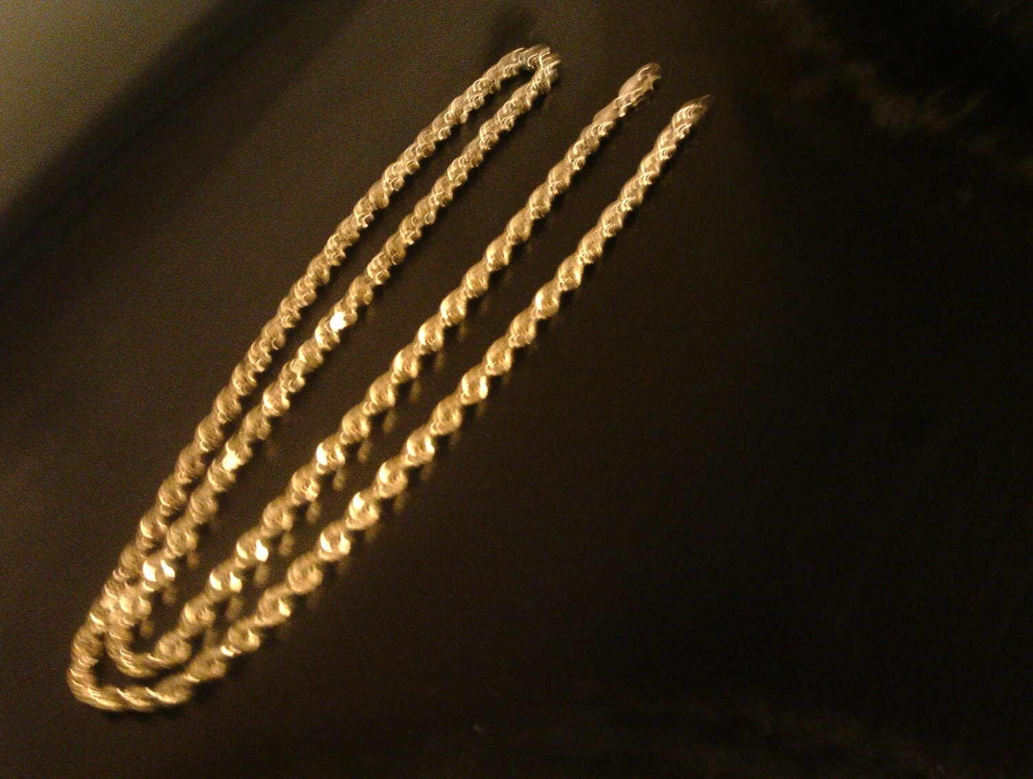 10K Solid Yellow Gold Rope Chain–Diamond Cut–4mm–24″ long – 22 gr Men/Women