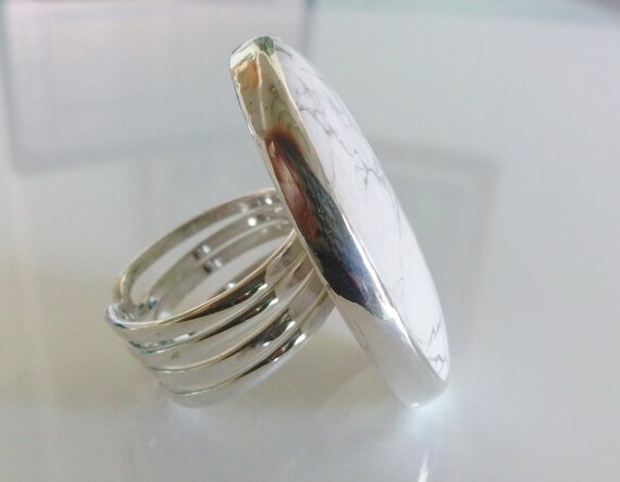 White Howlite Ring Handmade a large Oval gemstone and