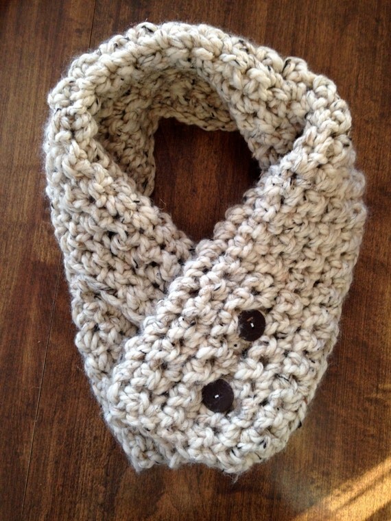 Items similar to Crocheted scarf with buttons on Etsy
