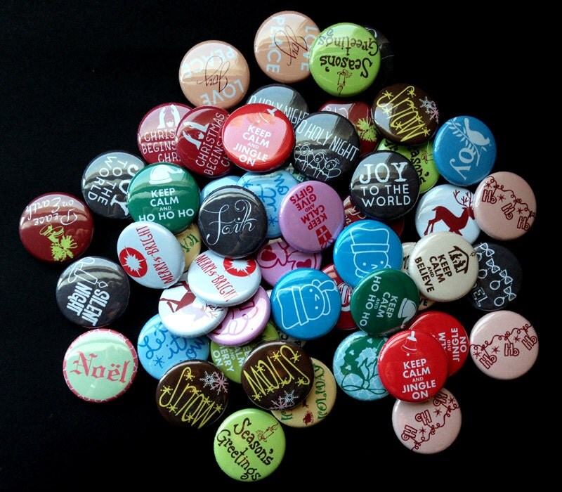 15 Christmas Buttons | Picture Blog About Pinback Buttons