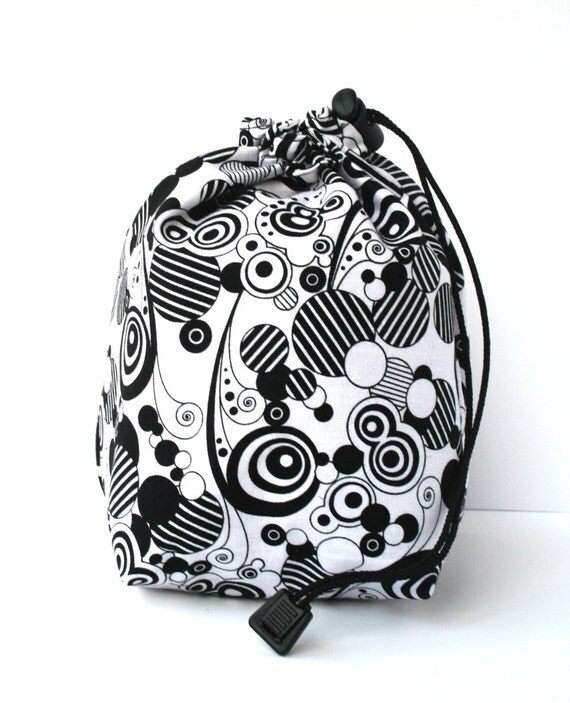 Drawstring bag small reversible knitting bag black/white