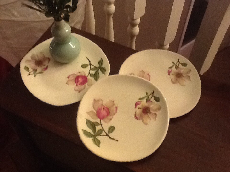 Set of Three Plates Pink Magnolia Two Iva-lure Crooksville Made USA One ...
