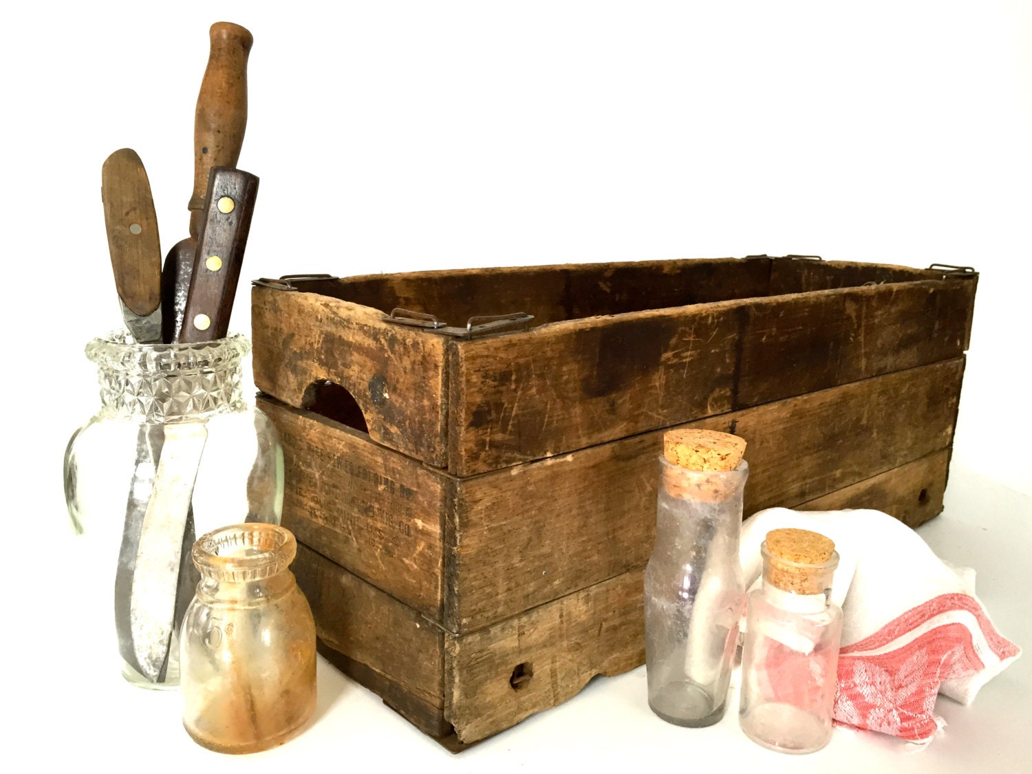 Vintage folding / collapsible wooden crate – Haute Juice