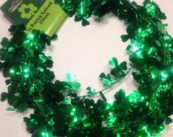 Clover garland | Etsy