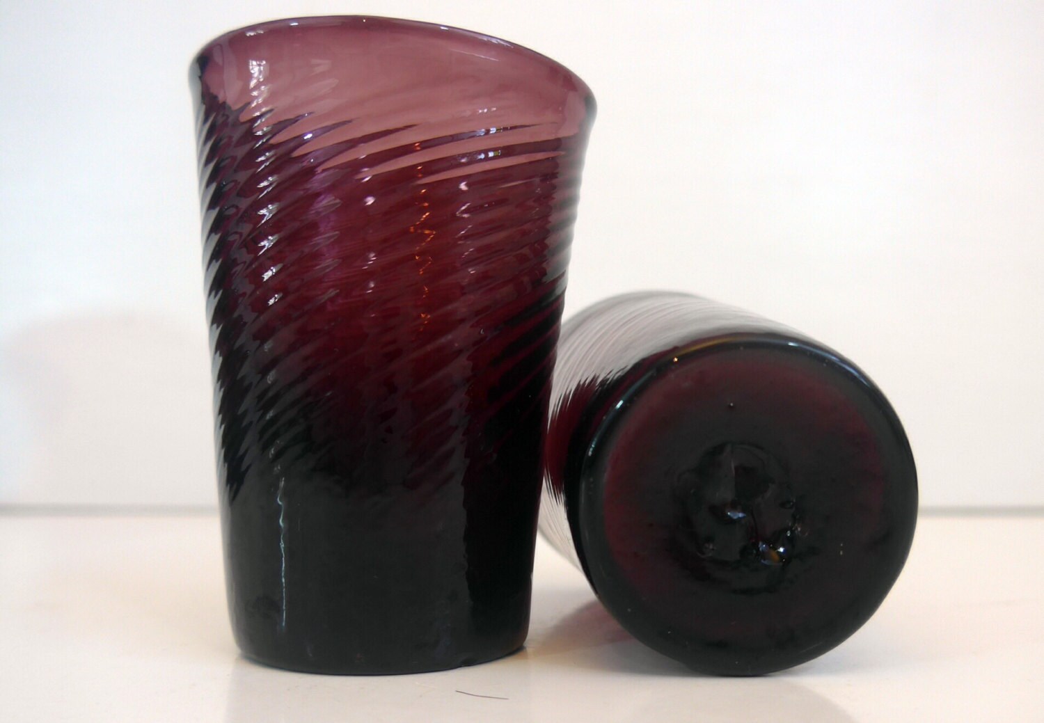 Mid Century Amethyst Hand Blown Swirl Art Glass Pitcher w/ 5 Glasses ...