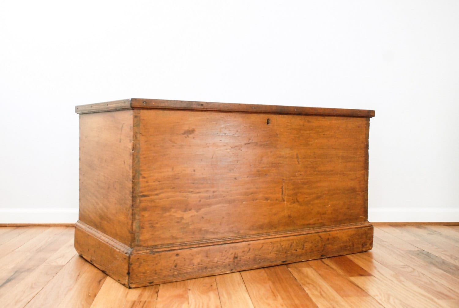 blanket chest, antique hope chest, wood trunk, coffee table trunk ...