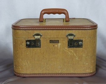 Popular items for makeup case on Etsy