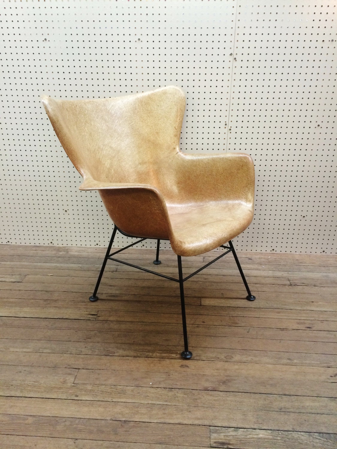 Mid Century Lawrence Peabody Gold Fiberglass Wingback Shell Chair ...