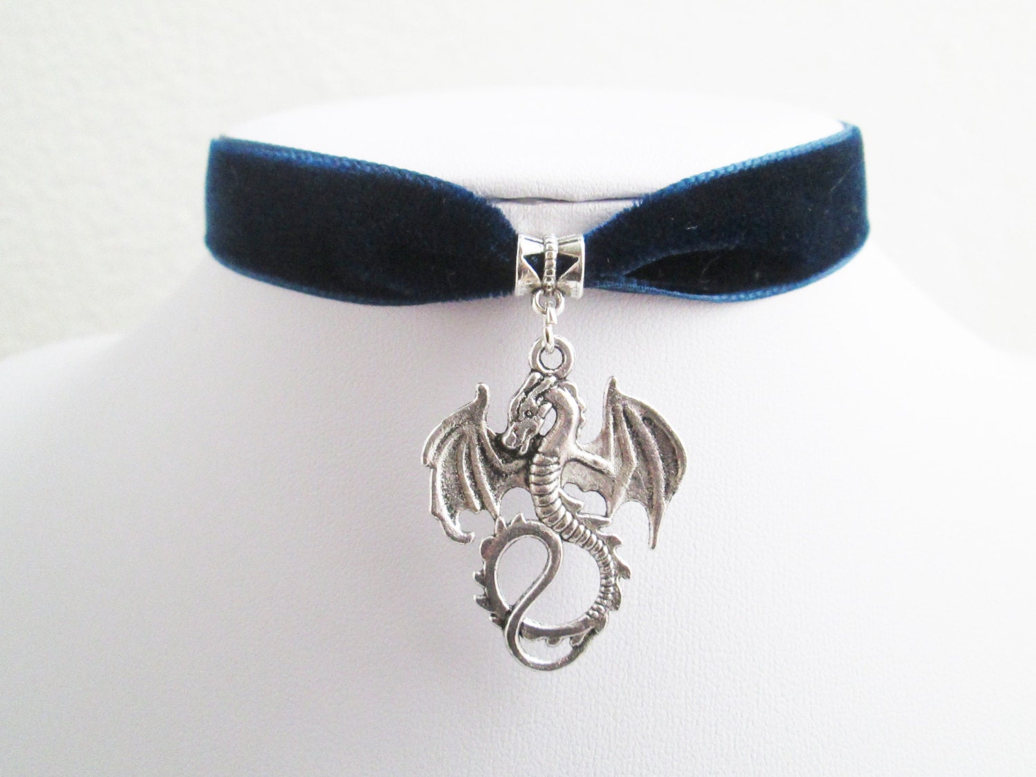 Gothic velvet ribbon dragon choker black velvet choker boho
