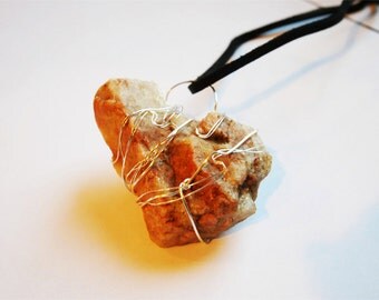 Popular items for wire wrapped rock on Etsy
