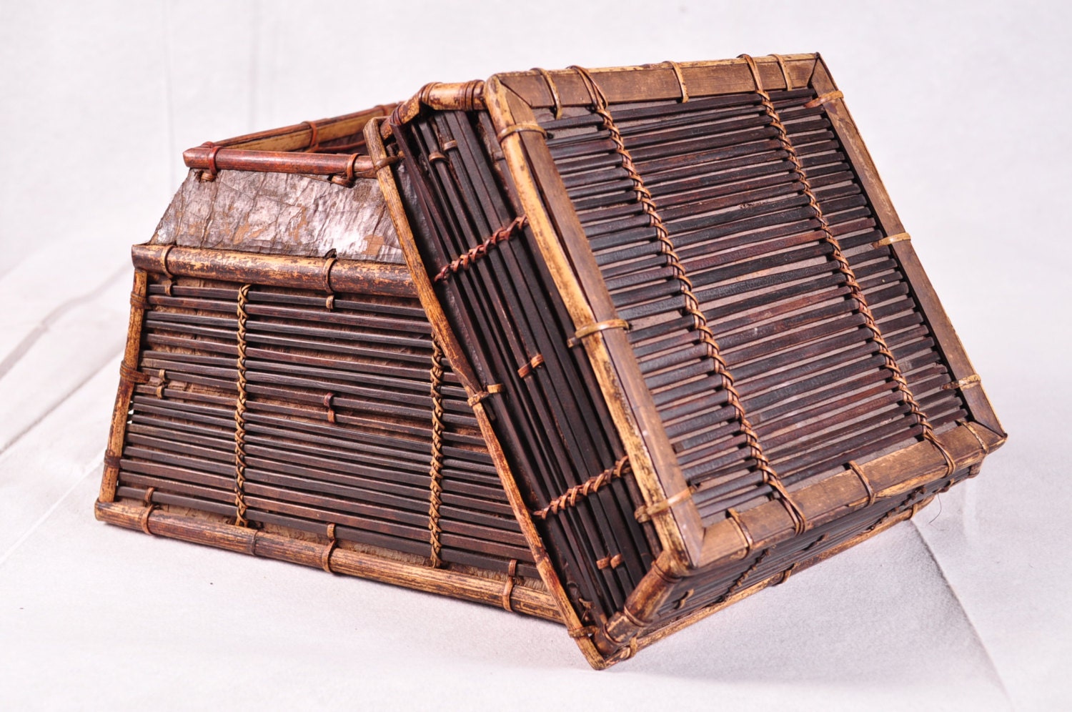 Vintage Split Bamboo and Bark Box, Vintage Square Box – Haute Juice