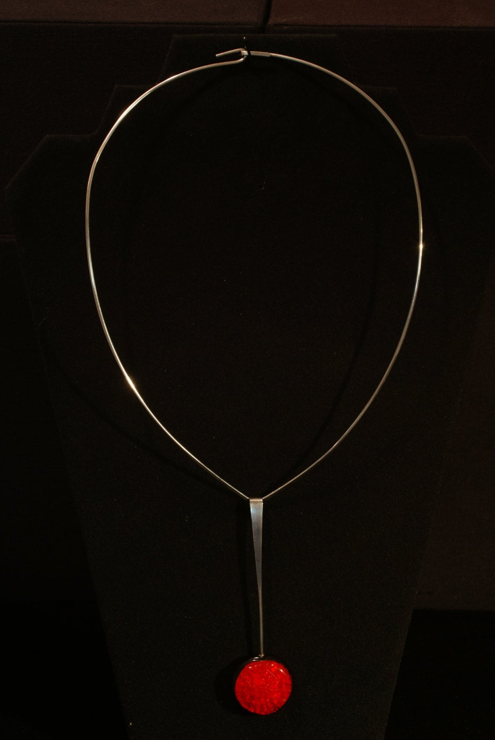 Red circle necklace – Haute Juice