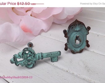 Popular items for Decorative Drawer Pulls on Etsy