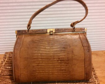 Popular items for lizard purse on Etsy