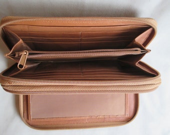 Popular items for organizer wallet on Etsy