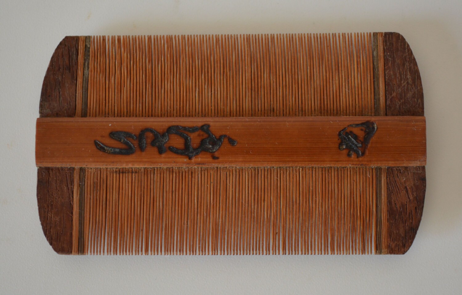 Fuketori kushi comb, traditional Japanese hair accessory – Haute Juice