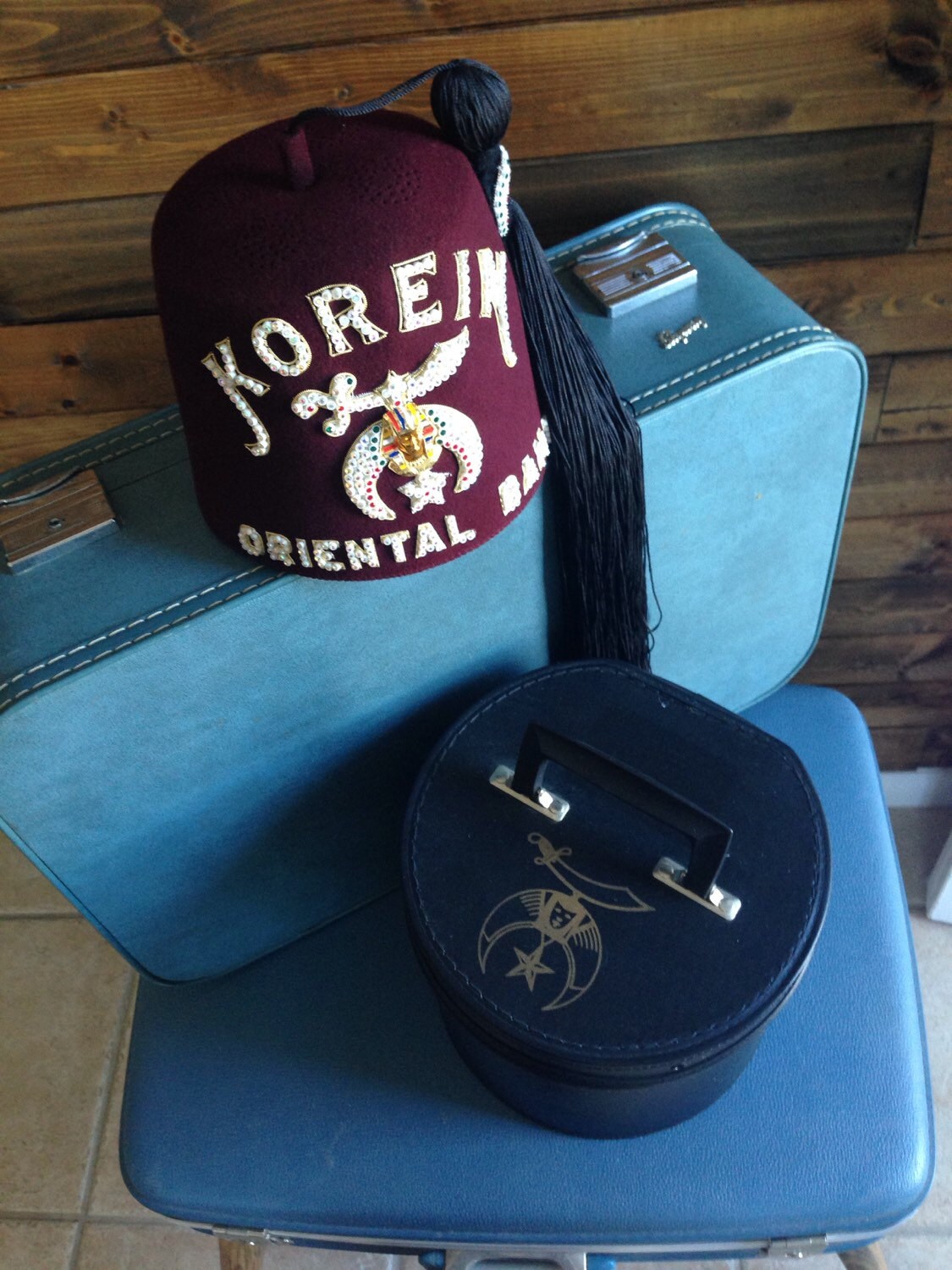 Fez Hat with Hat Box by FLKitschKraft on Etsy