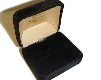 ON SALE Vintage Chocolate Brown Velvet Ring Box Luxurious Velvet ...