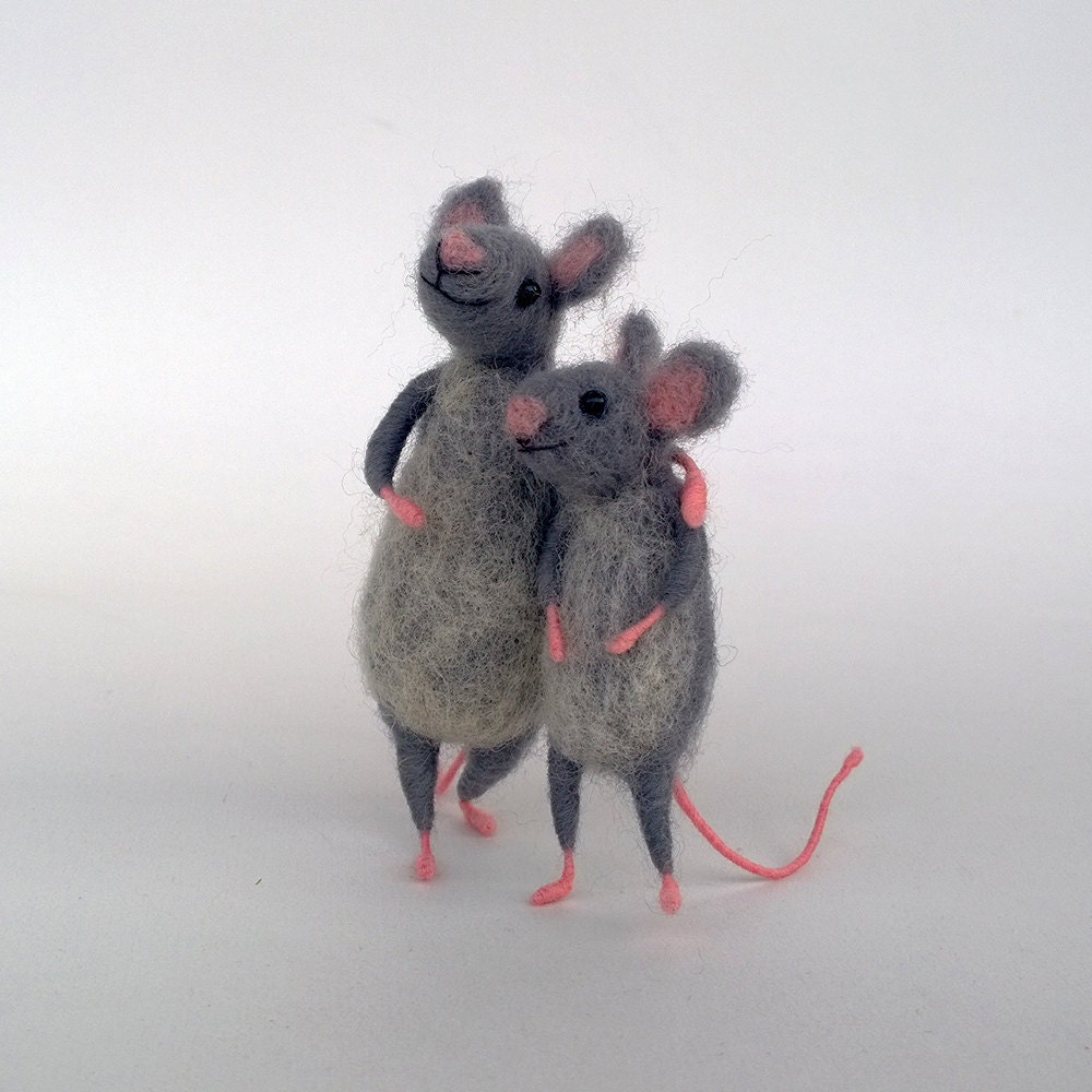 Needle Felted couple Mouse 2 cute mice Miniature animals Doll