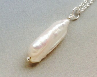 Biwa pearl necklace | Etsy