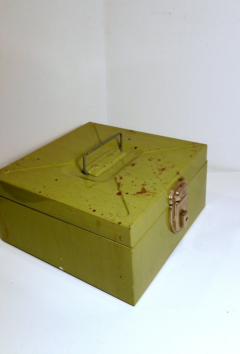Metal Lock Box Vintage Green Locking Box 9″ Square Old Distressed Metal ...