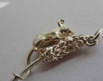 Items similar to Vintage Silver Mouse Pin / Brooch on Etsy