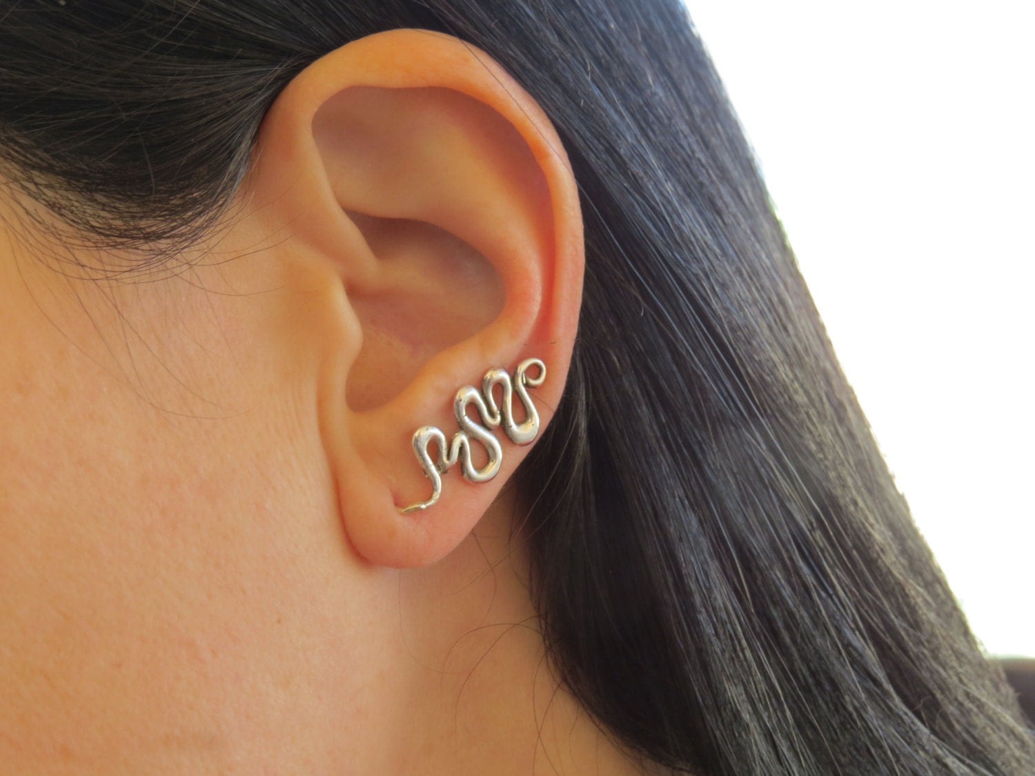 Ear Accessories Ear Spirals Silver Ear Cuff Modern ear-accessories-ear-spirals-silver-ear-cuff-modern