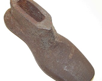 Popular items for cobblers shoe last on Etsy